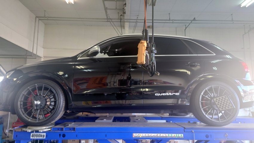 アウディ アライメント調整承りました(*^^*)｜タイヤ市場佐野店｜タイヤ・スタッドレス・オールシーズンが安いタイヤ専門店